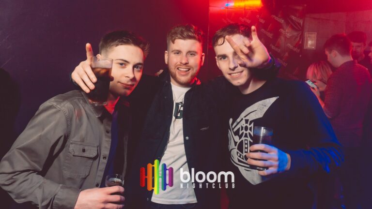 Manchester's Best Gay & Lesbian Bars (LGBT Nightlife Guide) - Nightlife ...